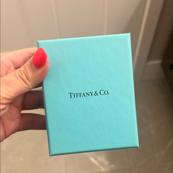 Tiffany & Co. | Design | Tiffany Co Signature Blue Jewelry Gift Box ...